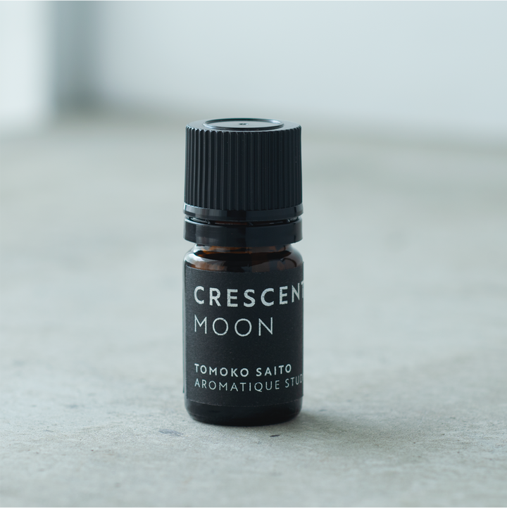 MOON – TOMOKO SAITO AROMATIQUE STUDIO